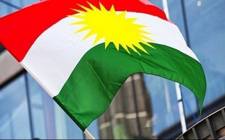 Li ser hildana Ala Kurdistanê 3 efserên Kurd... | Rûdaw.net