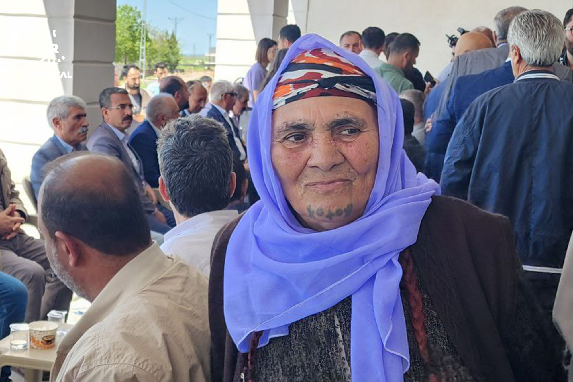 FOTO - Urfa’da Ezidi Kürtler 'Çarşema Sor'u... | Rudaw.net