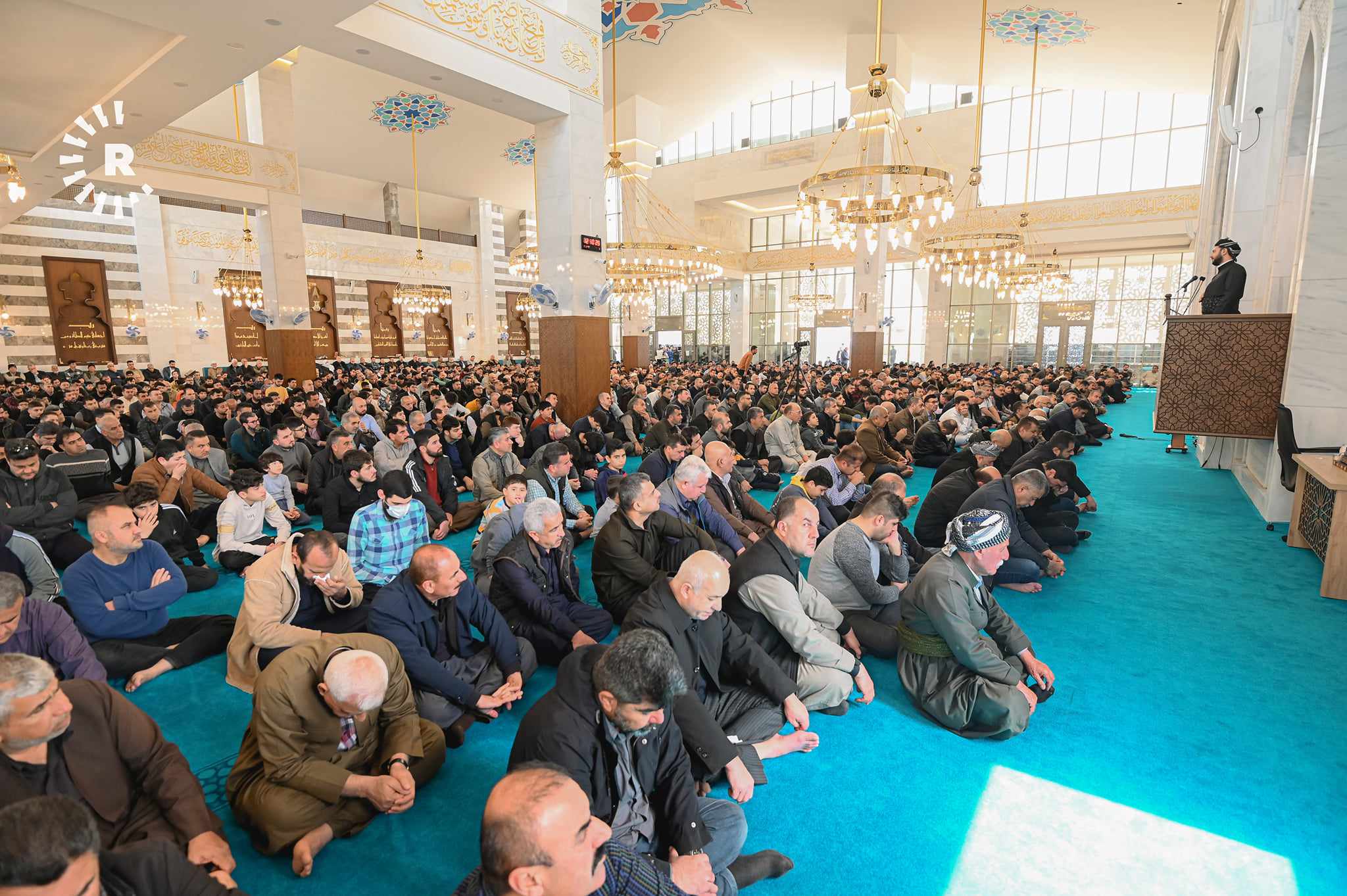 Muslims pray on first Ramadan Friday in Erbil | Rudaw.net