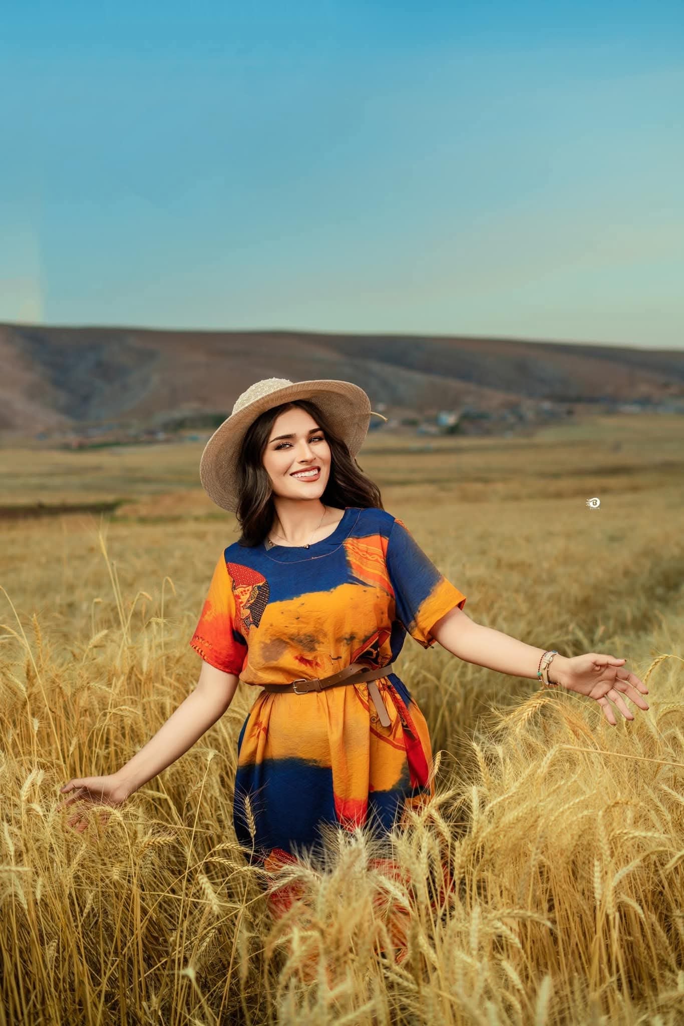 Keça Kurd a Êzidî ket lîsteya ‘100 rûyên herî bedew ên cîhanê’ -Video ...