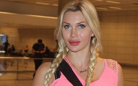 ‘Barbie’ olmak uğruna 18 ameliyat | Rudaw.net