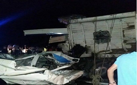 VAN -Kamyon tankere çarptı: 2 ölü! | Rudaw.net