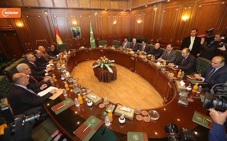 Hugs and handshake between Kurdish parties after... | Rudaw.net