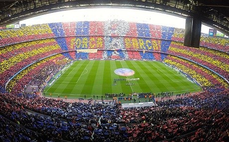 Camp Nou'da efsaneler maçı | Rudaw.net
