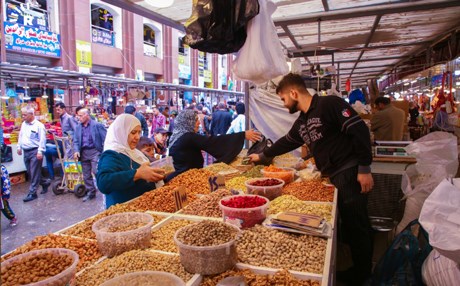 Kurdistan markets bustle as Ramadan begins with... | Rudaw.net