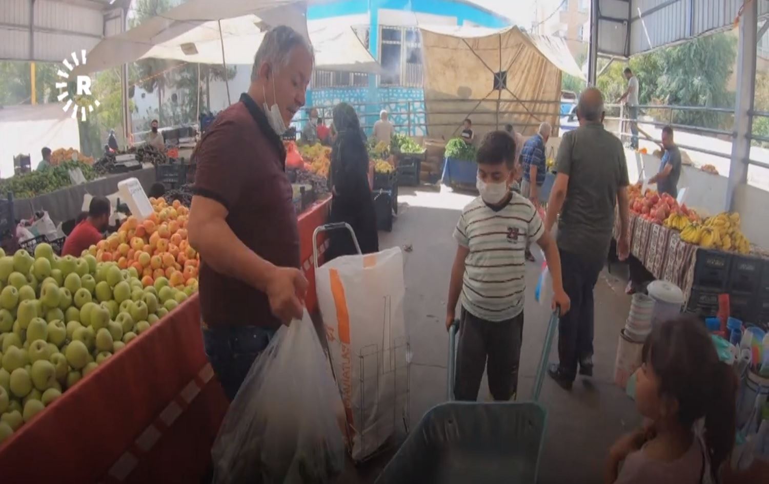 Economic crisis fueling child labour in Turkey’s... | Rudaw.net
