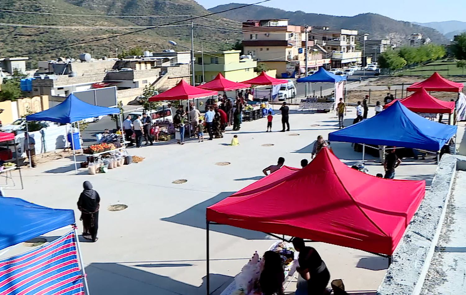 Duhok farmer's market proudly provides local... | Rudaw.net