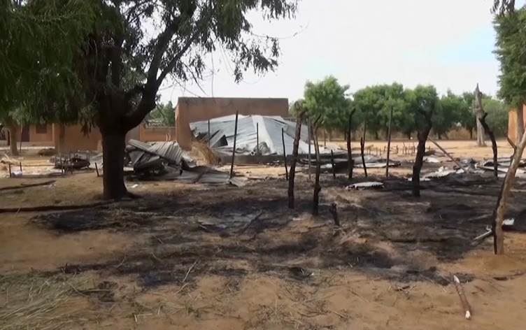 Li Nîjerê agir bi dibistanekê ket; 25 zarokan... | Rûdaw.net