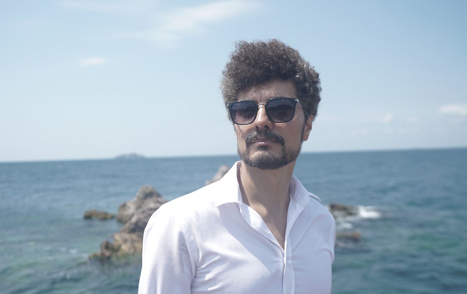 Sîmir Rûdan klîbeke nû belav kir | Rûdaw.net