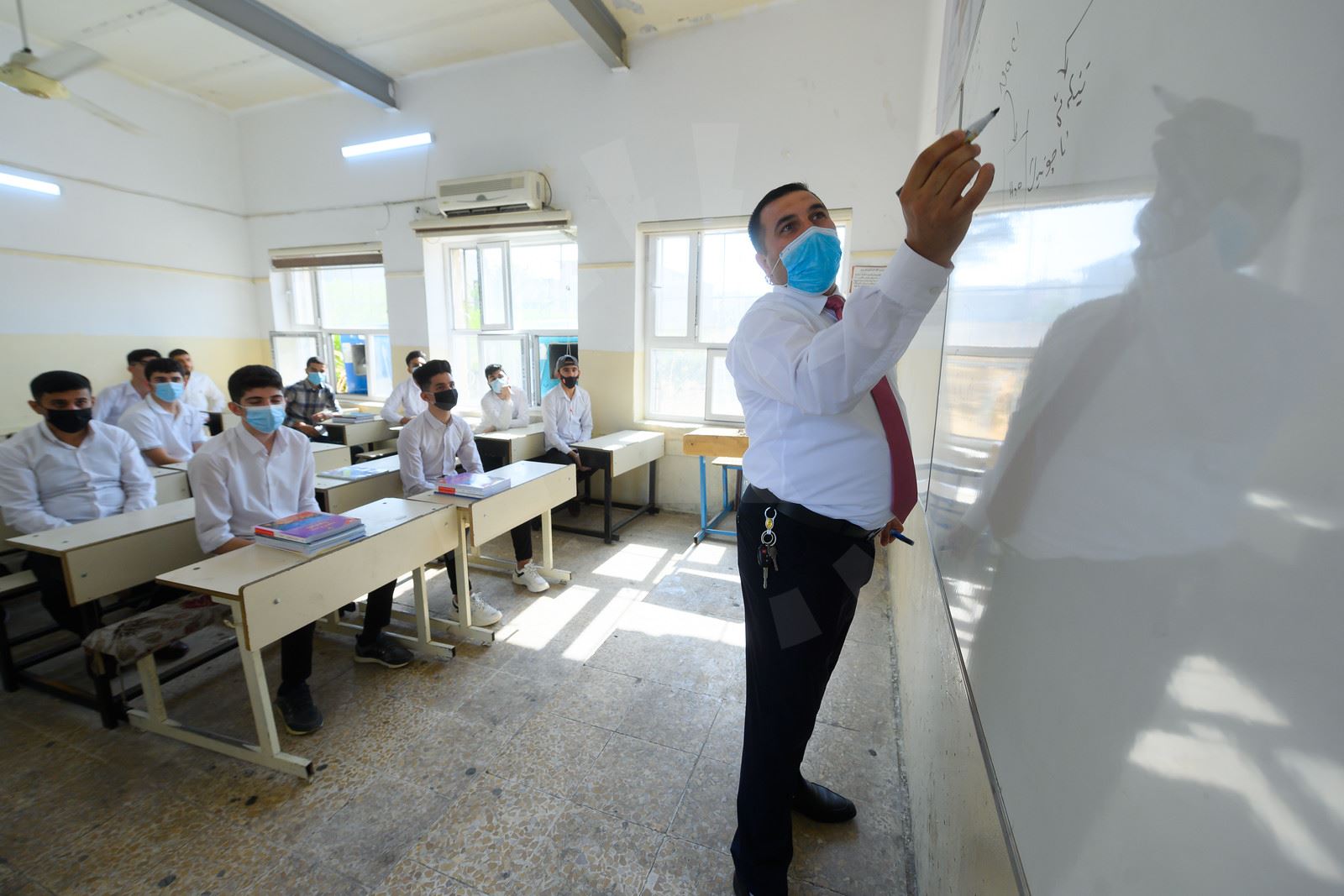 مامۆستایانی وانەبێژ: تاوەکو مانگی 10 چاوەڕوانی... | رووداو.نێت