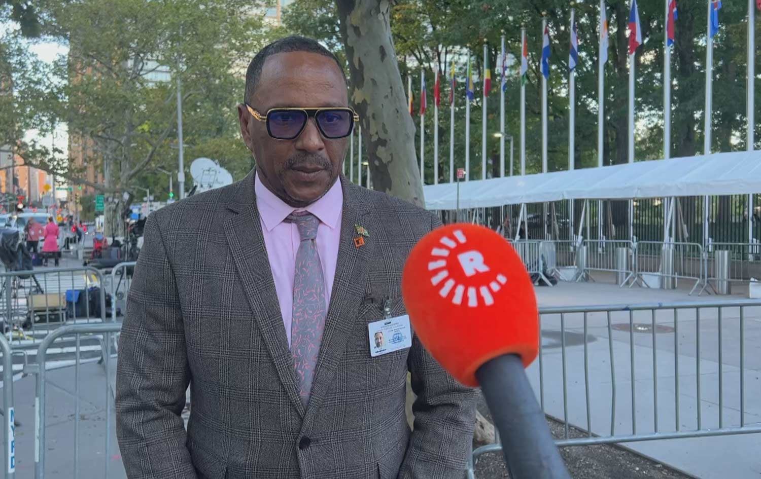 Wezîrê Derve yê Domînîkê li ser pirsgirêka... | Rûdaw.net