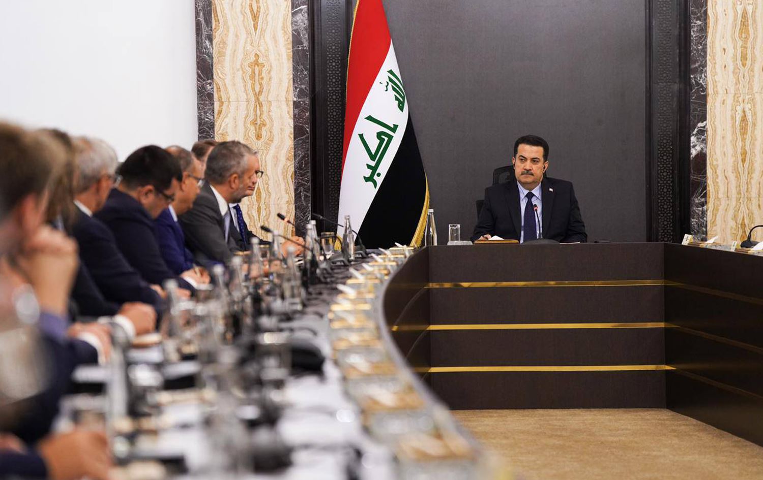 Iraqi PM discusses investment opportunities with... | Rudaw.net