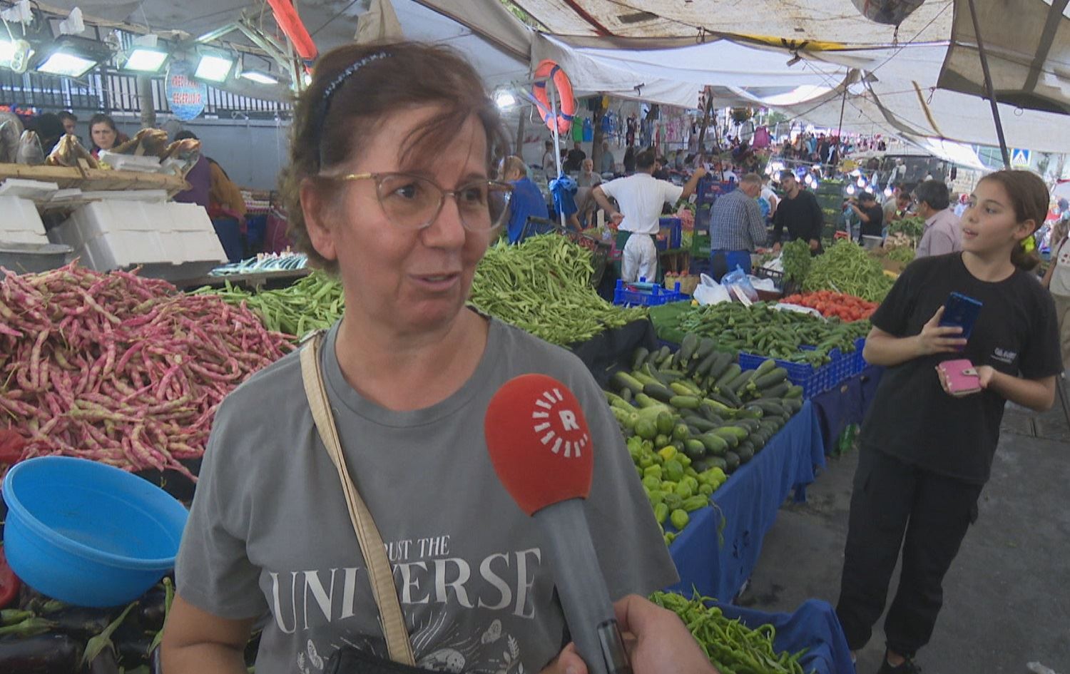 Li Tirkiyeyê bi mîlyonan kes di bin sînorê... | Rûdaw.net