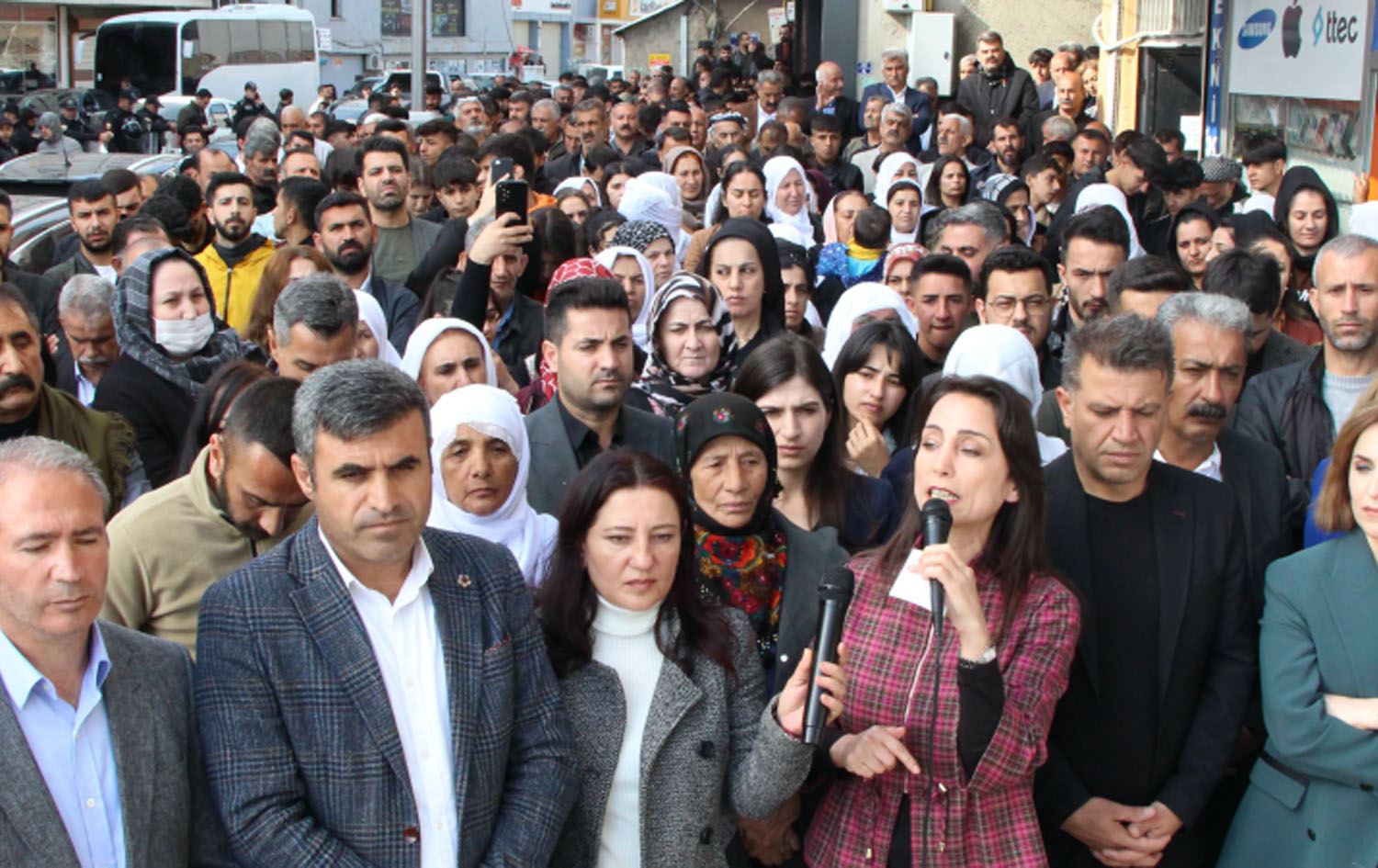 DEM Party accuses AKP of election fraud in Sirnak | Rudaw.net