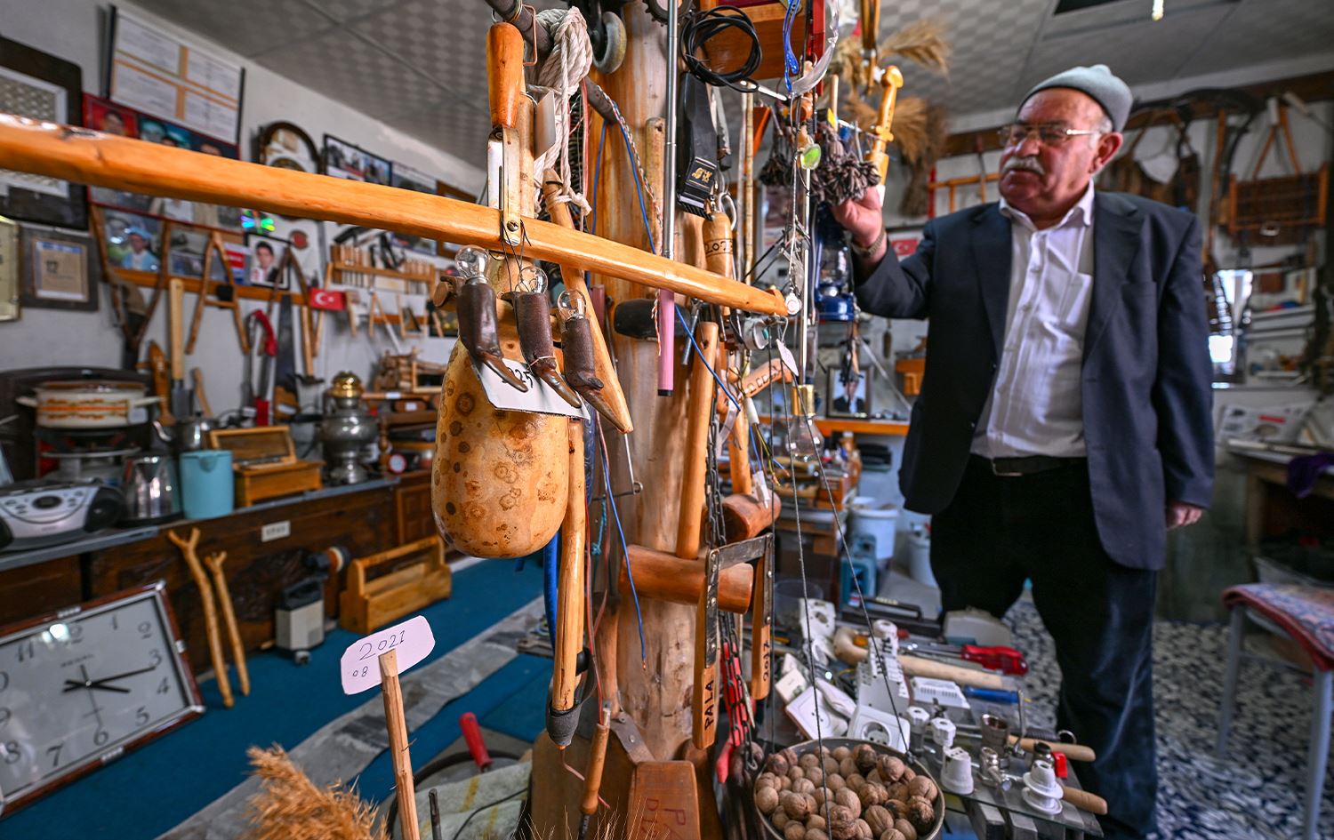 Wan: Kalekî 70 salî muzexaneyeke nostaljîk vekir | Rûdaw.net