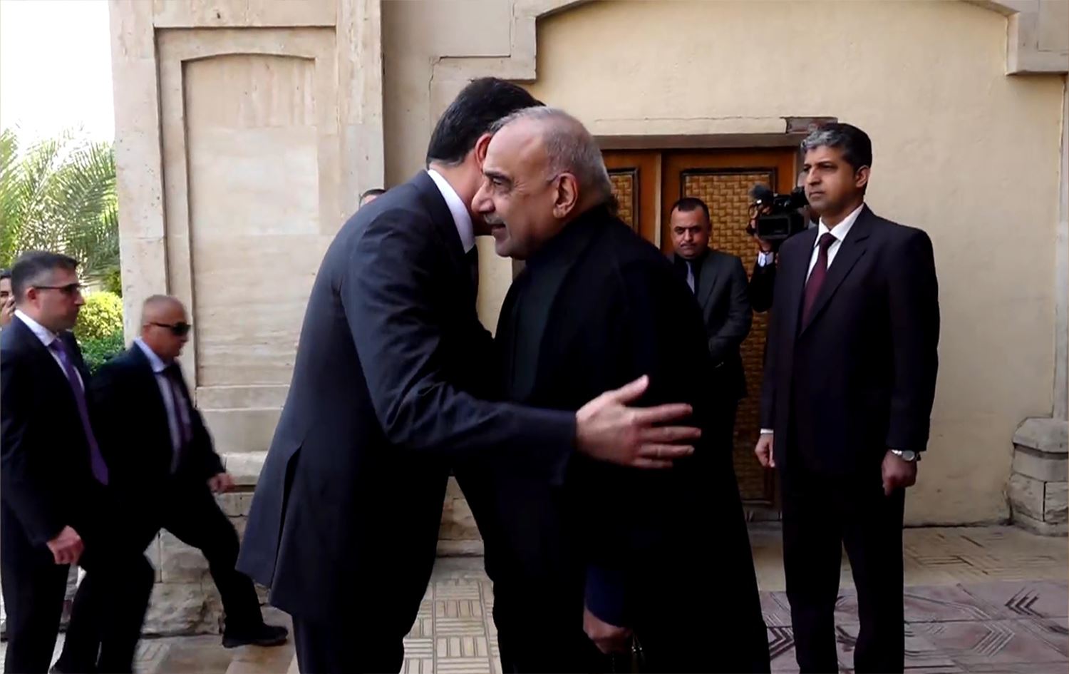 نيجيرفان بارزاني يلتقي في بغداد عادل عبد المهدي| رووداو.نيت