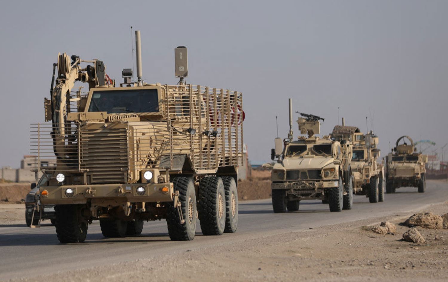 ABD’den Rojava’ya 80 araçlık ağır silah, zırhlı... | Rudaw.net